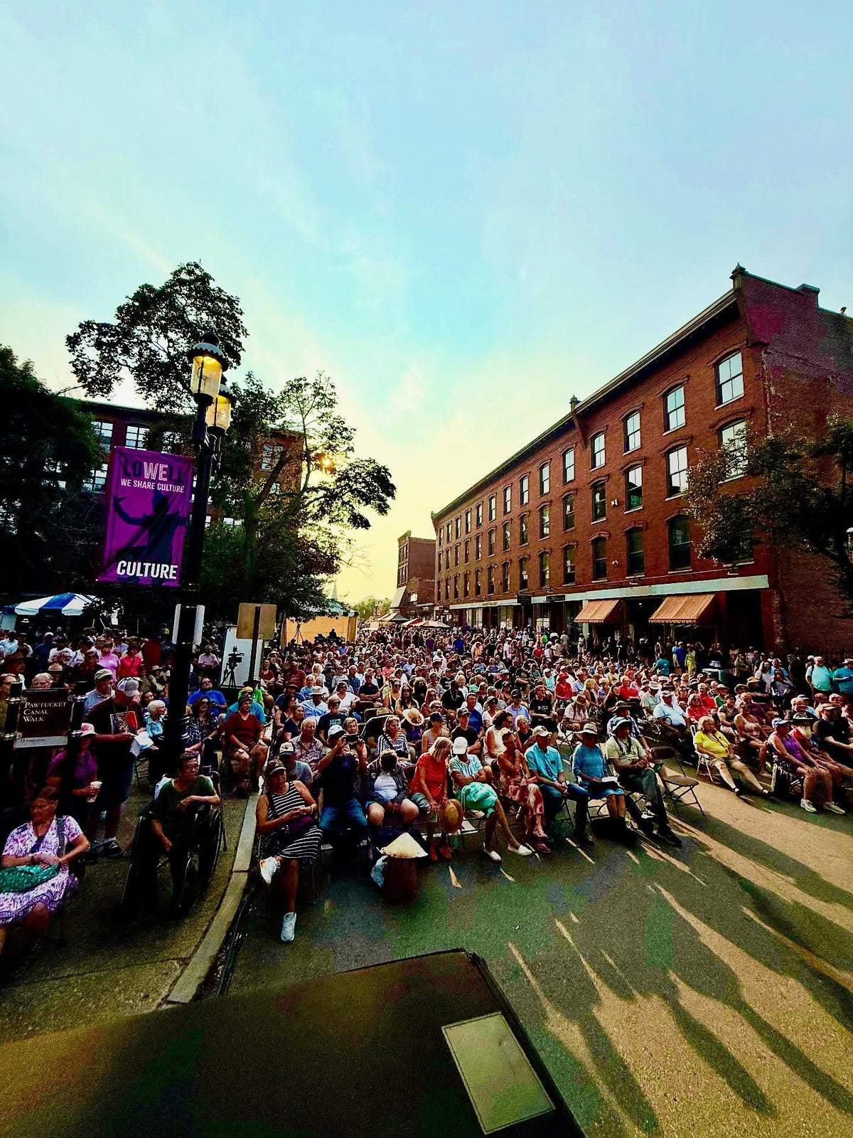 Photo Album – Lowell Folk Festival